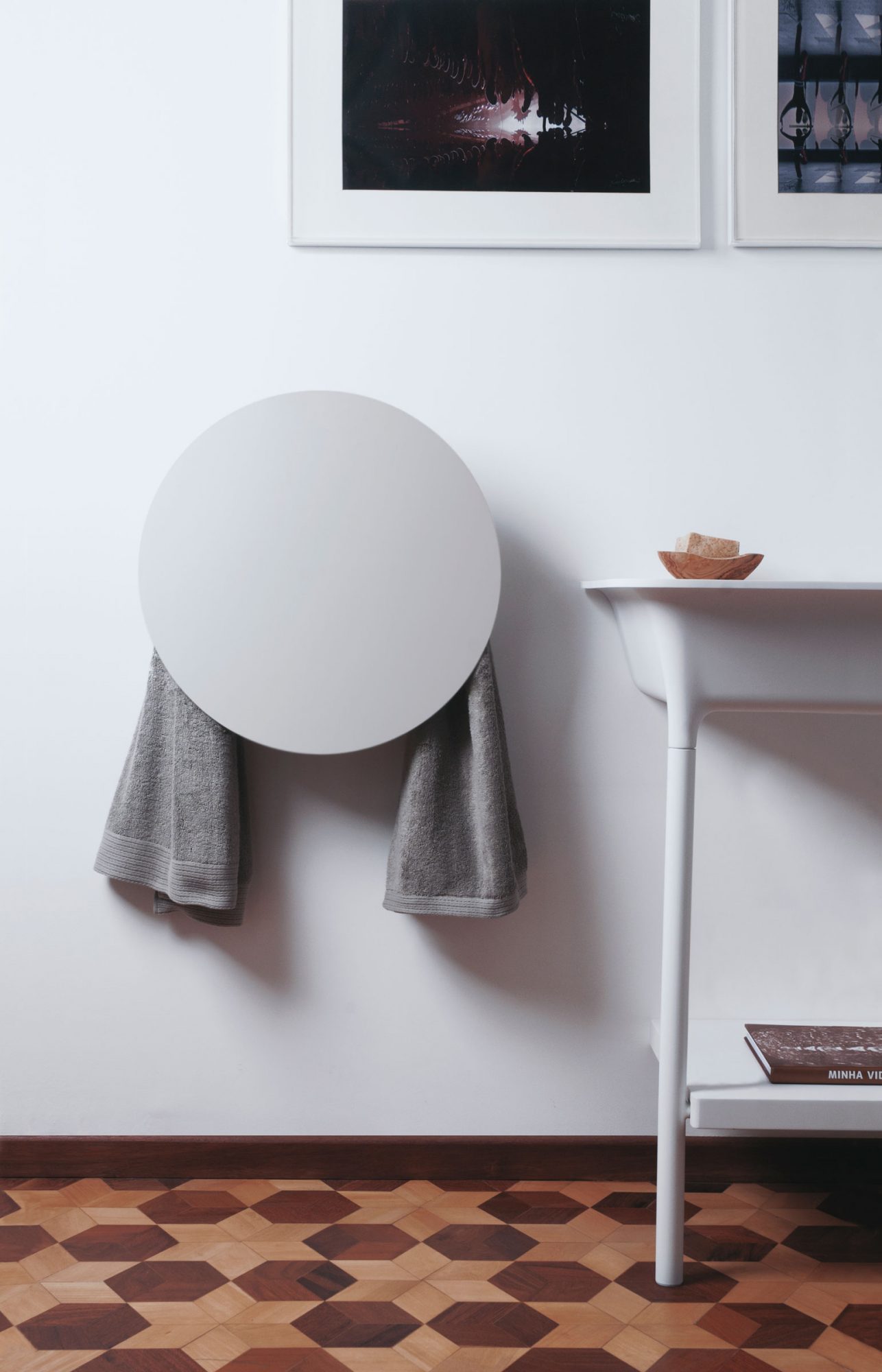 Round | Radiators & Towel Warmers