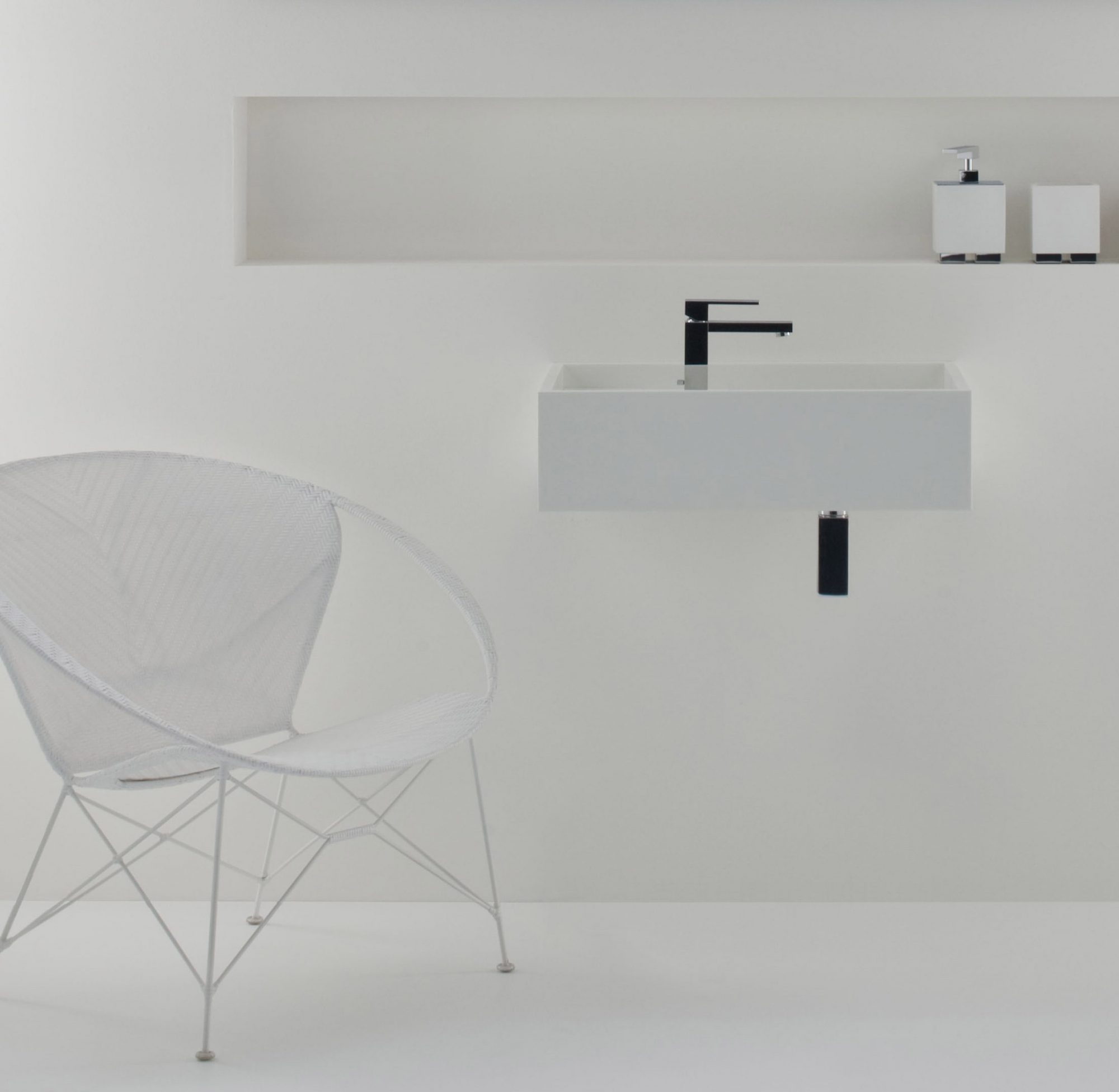 CDesign | Wall Mounted/Pedestal Basins