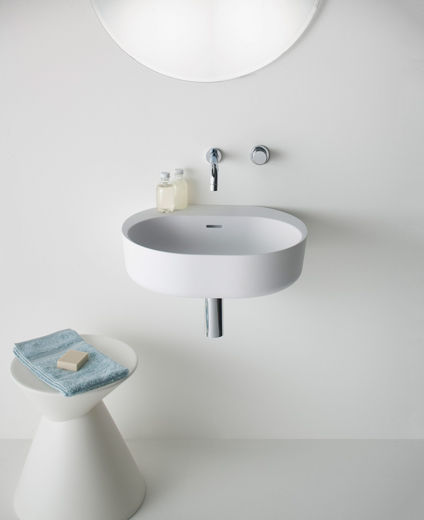 Lilli | Wall Mounted/Pedestal Basins