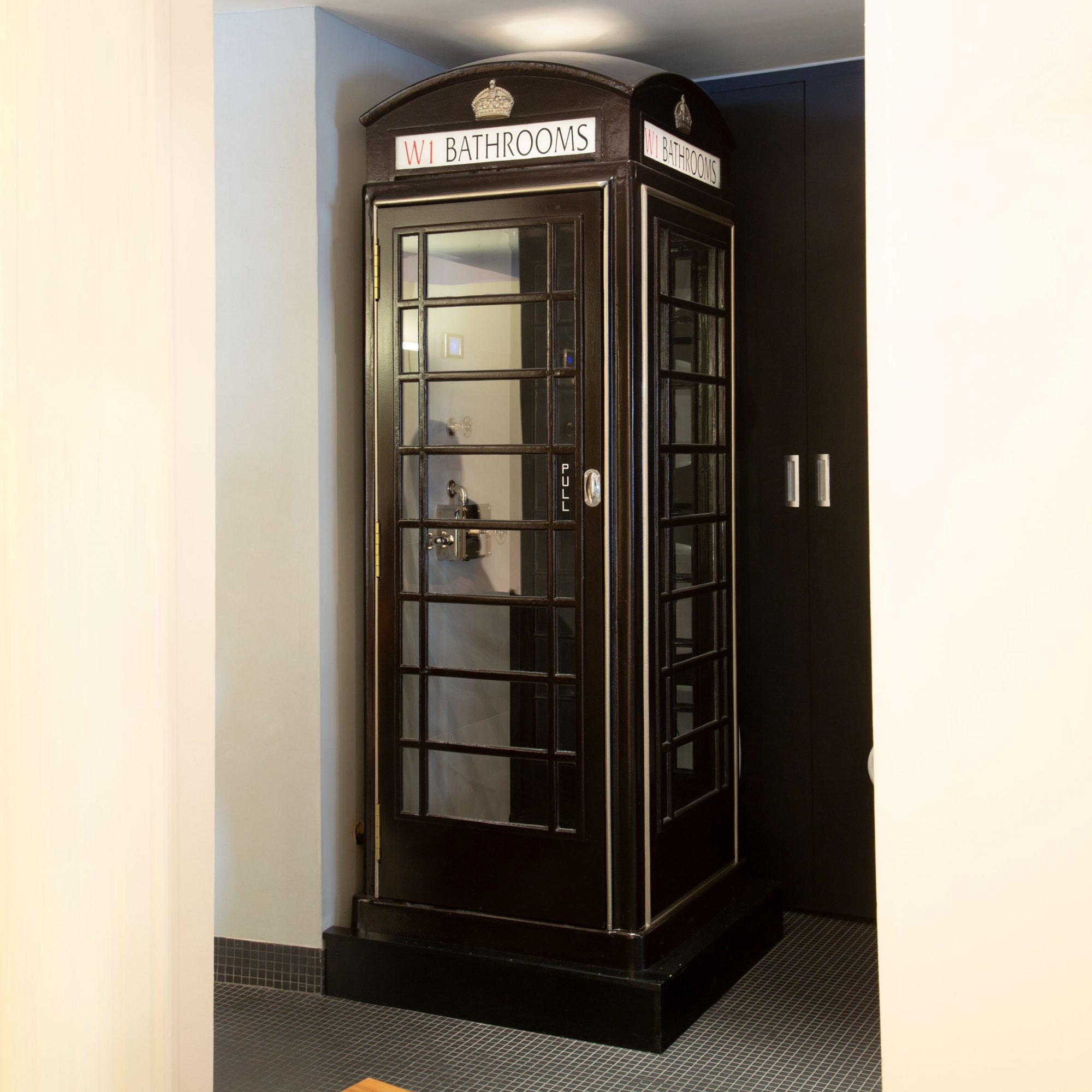 London Telephone Box Shower | Shower Enclosures